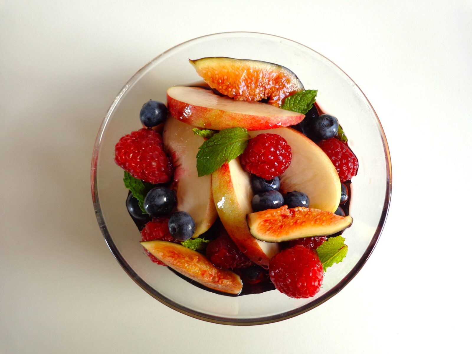 Fruits d’été au cassis | The Everyday French Chef